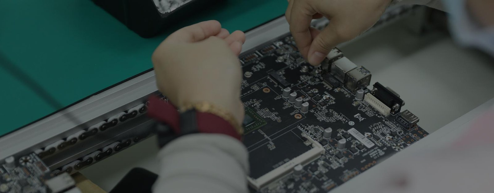 Home - Leading PCB Manufacturer - Arisentec®